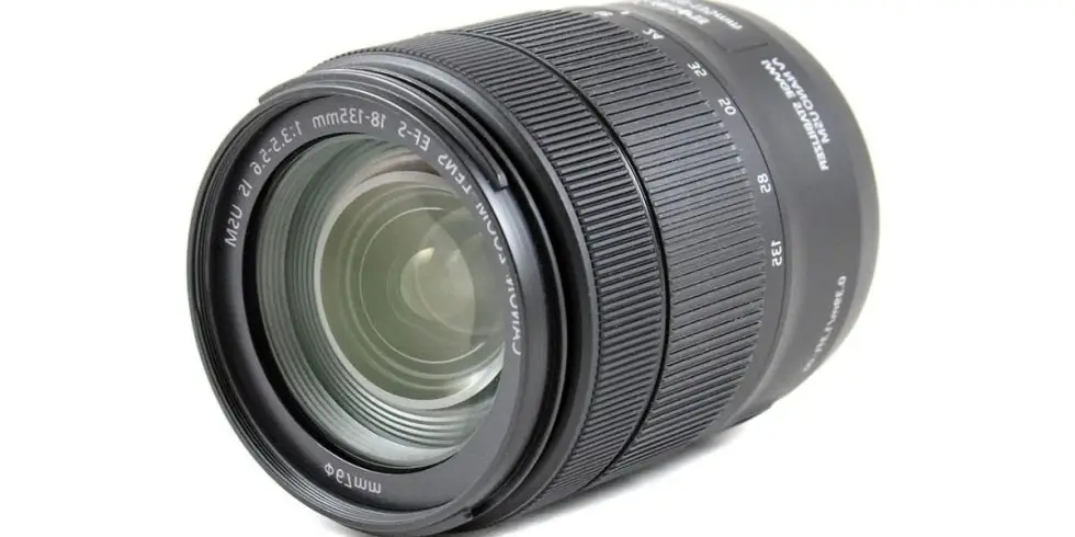 Canon USM vs STM Lens [2023] What is the Difference?